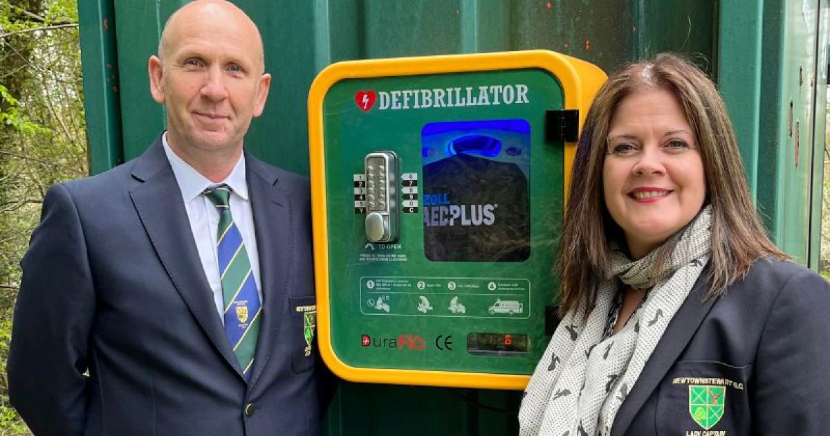 Mobile defibrillator installed at Newtownstewart golf course - Photo 1 ...