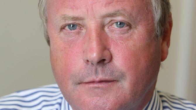 Former 'Con' journalist helps launch new book on reporting 'The ...