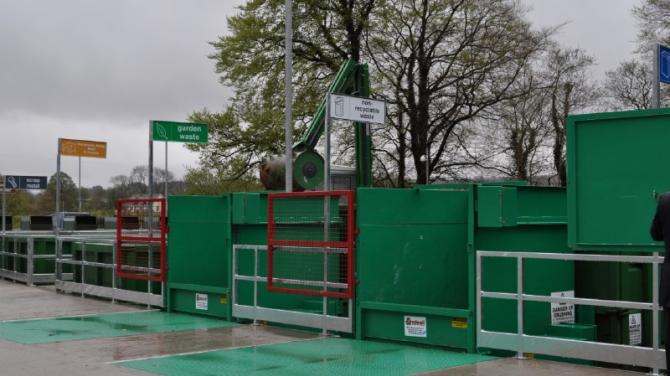 Council criticised for sporadic opening hours of local recycling centre ...