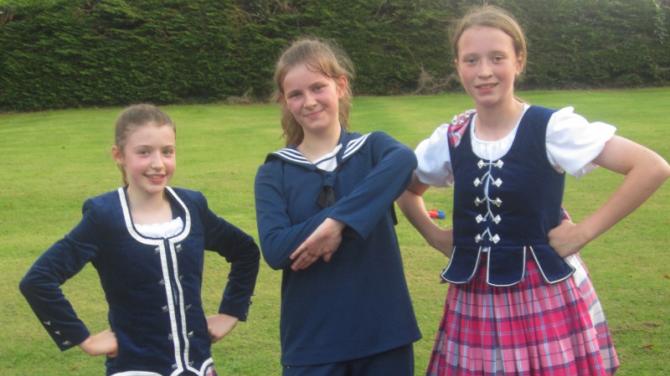 Queen Elizabeth II Primary School celebrates 70th anniversary - Photo 1 ...